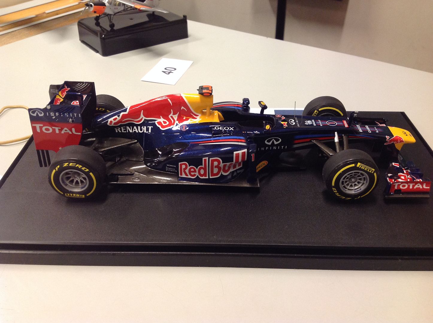 Revell 1:24 Red Bull RB8 - Ready For Inspection - Vehicles - Britmodeller.com