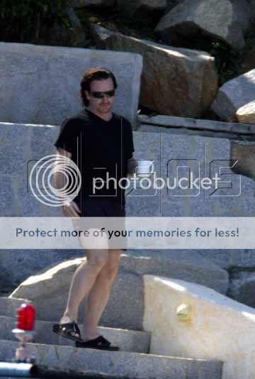 Bono is Fat? | Page 4 | U2 Feedback