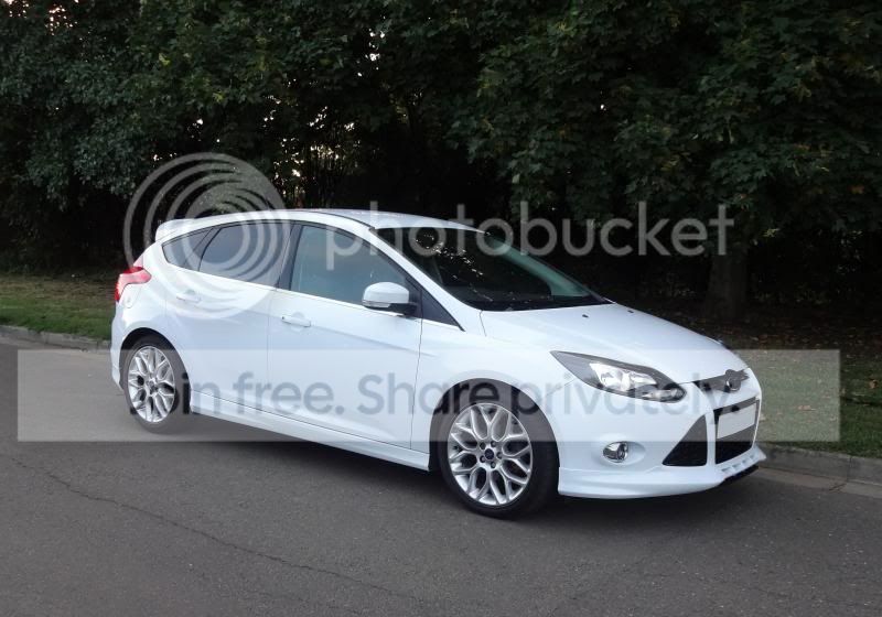 2013 Frozen White Focus Zetec S | Detailing World Forum