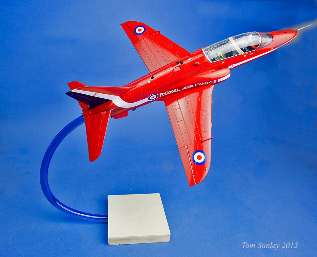 Revell 1/32 Hawk.. Red Arrow - Ready for Inspection - Aircraft ...