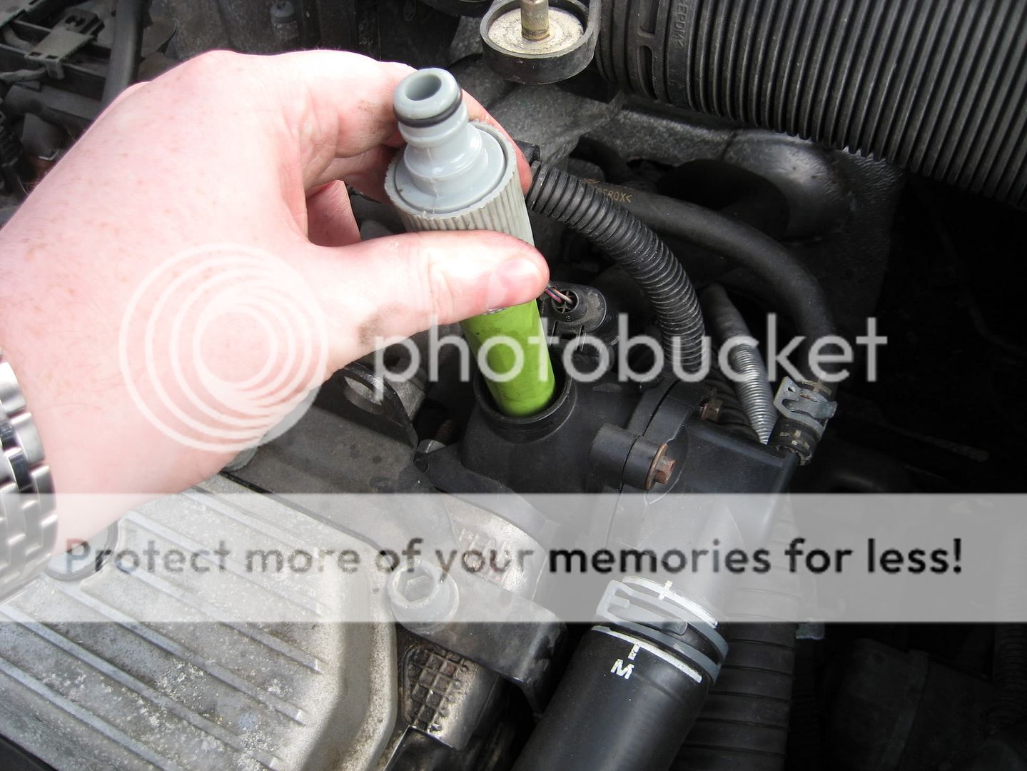 1.4mpi changing thermostat and flushing coolant system - Skoda Fabia ...